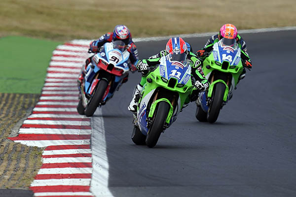 Rory closes in on Showdown with gritty Brands Hatch performance - Rory ...